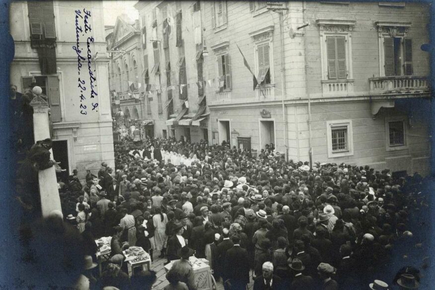 Dressing a Jesuit: clothes and wardrobe composition - Historical Archives